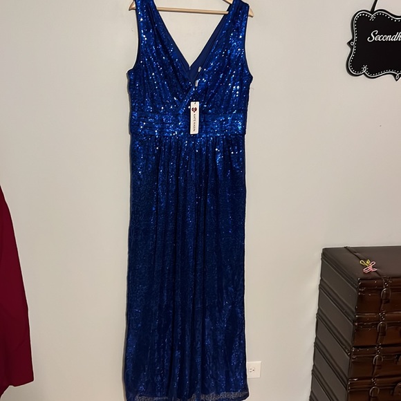 Kate Kasin | Dresses | Kate Kasin Blue Sequin Maxi Dress | Poshmark